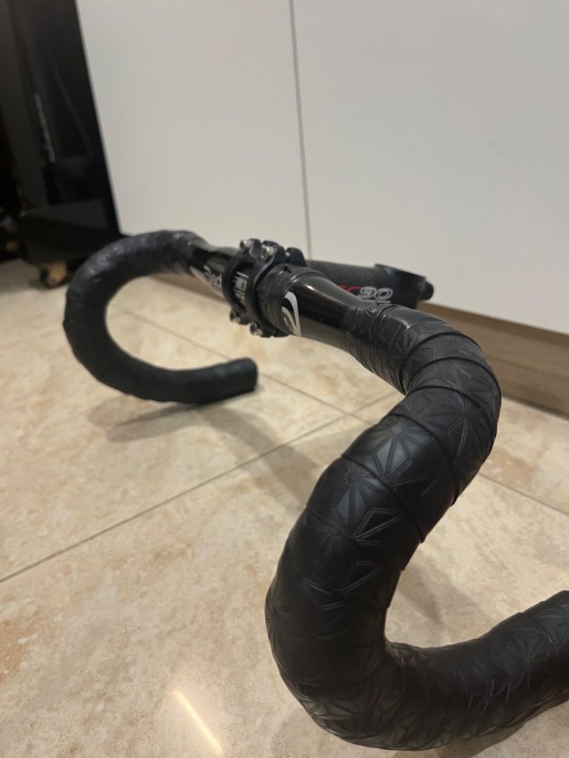 Deda RHM01 Dropbar w EC90 Stem, Sports Equipment, Bicycles & Parts ...