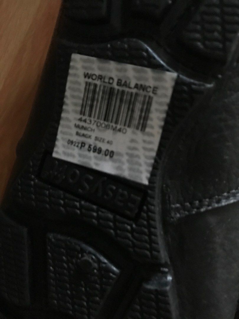 EASY SOFT WORLD BALANCE, Men's Fashion, Footwear, Casual Shoes on Carousell