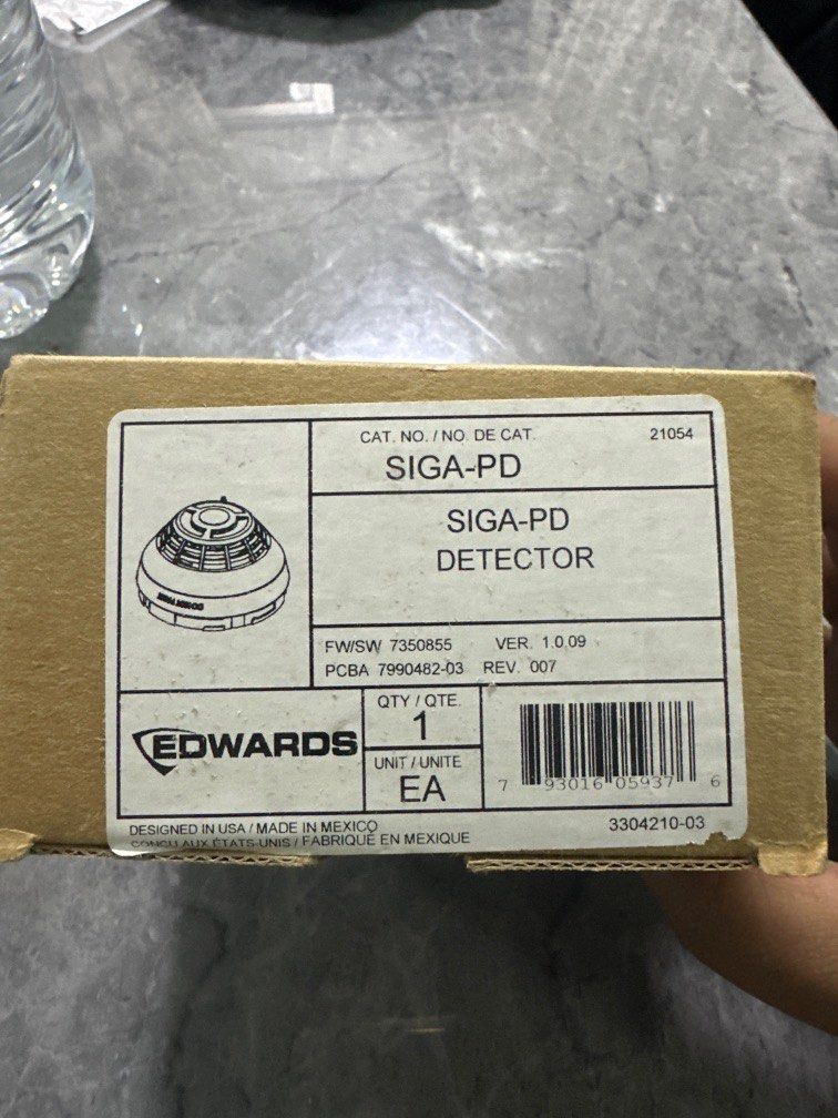 EDWARDS Intelligent Photoelectric Smoke Detector (SIGA-PD), TV & Home ...