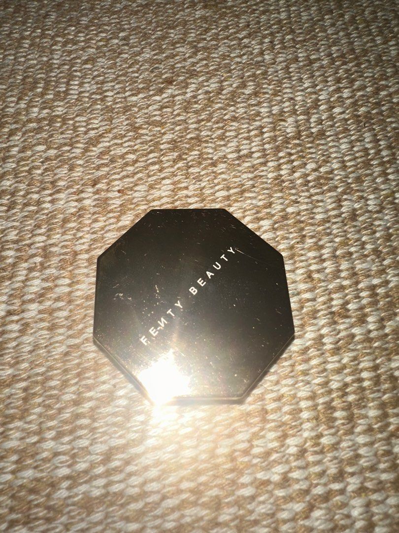 Fenty Mini Bronzer in Shady Biz, Beauty & Personal Care, Face, Makeup ...