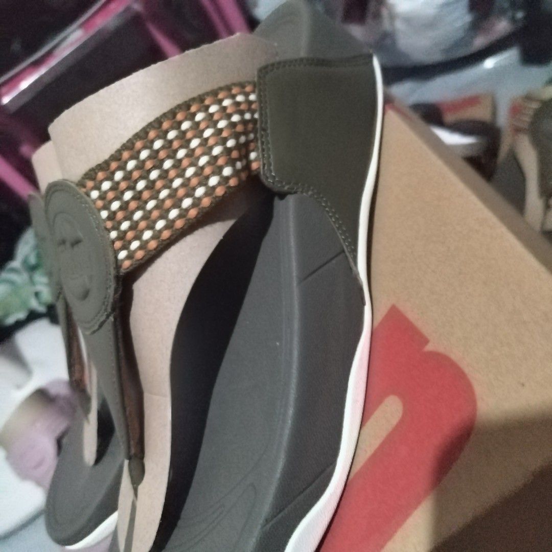 Fitflop original size us7, Women's Fashion, Footwear, Sandals on Carousell