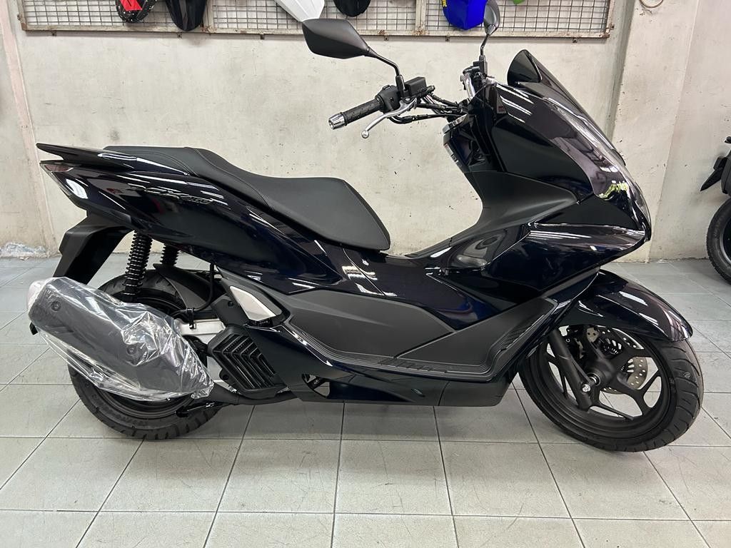 Honda PCX 160, Motorcycles, Motorcycles for Sale, Class 2B on Carousell