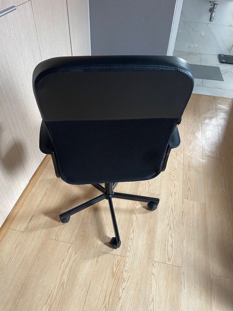 IKEA renberget swivel chair, Furniture & Home Living, Furniture, Chairs ...