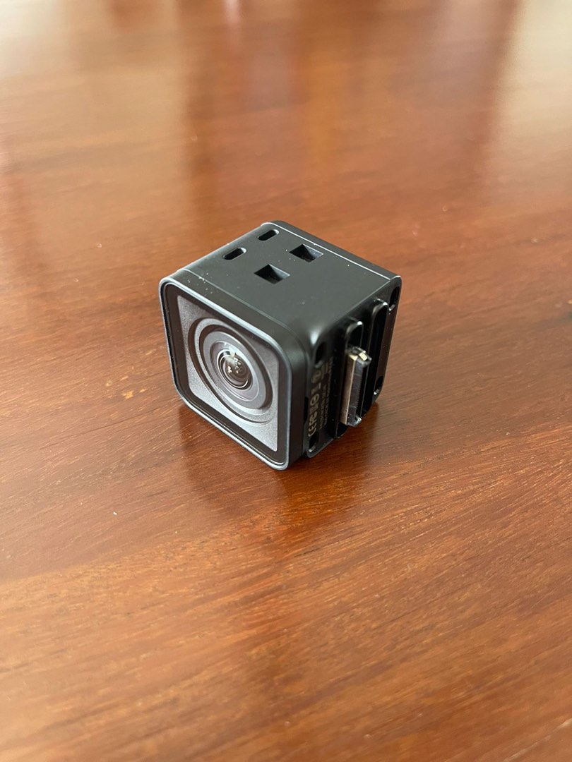 Insta360 OneR 4k lens, Photography, Cameras on Carousell