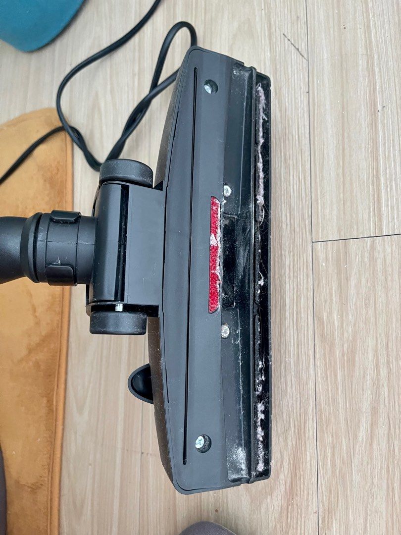 JML Evac Handheld Vacuum Cleaner on Carousell