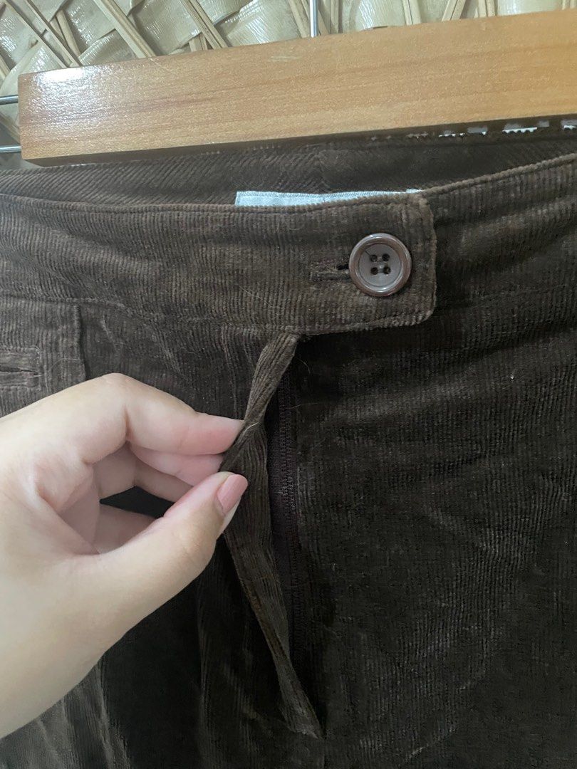 Junko Collective Brown Corduroy Cropped Pants on Carousell