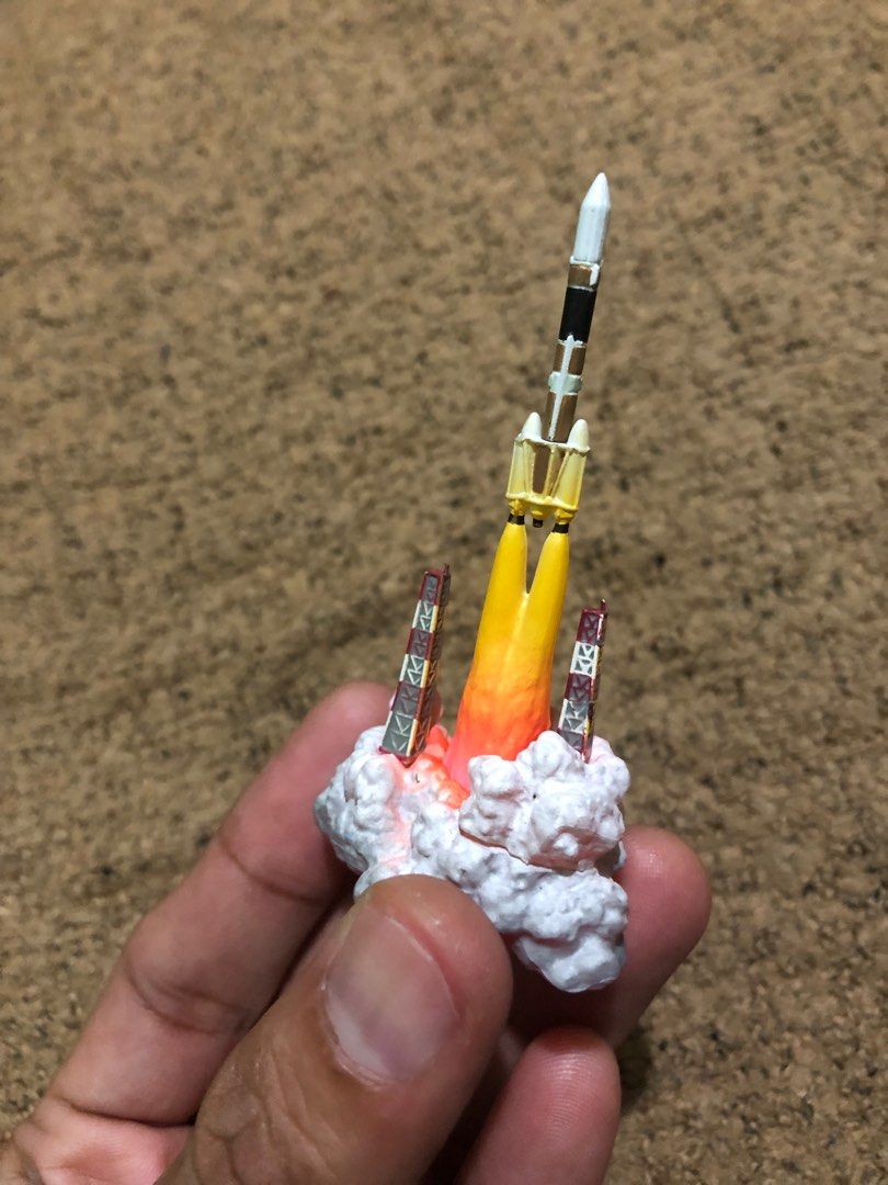 Kobayo mini diorama space rocket launch figure on Carousell