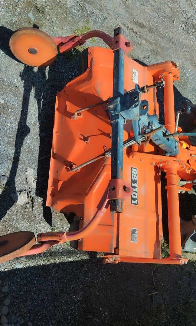 KUBOTA BULLACE XB1 TRACTOR, Commercial & Industrial, Industrial ...