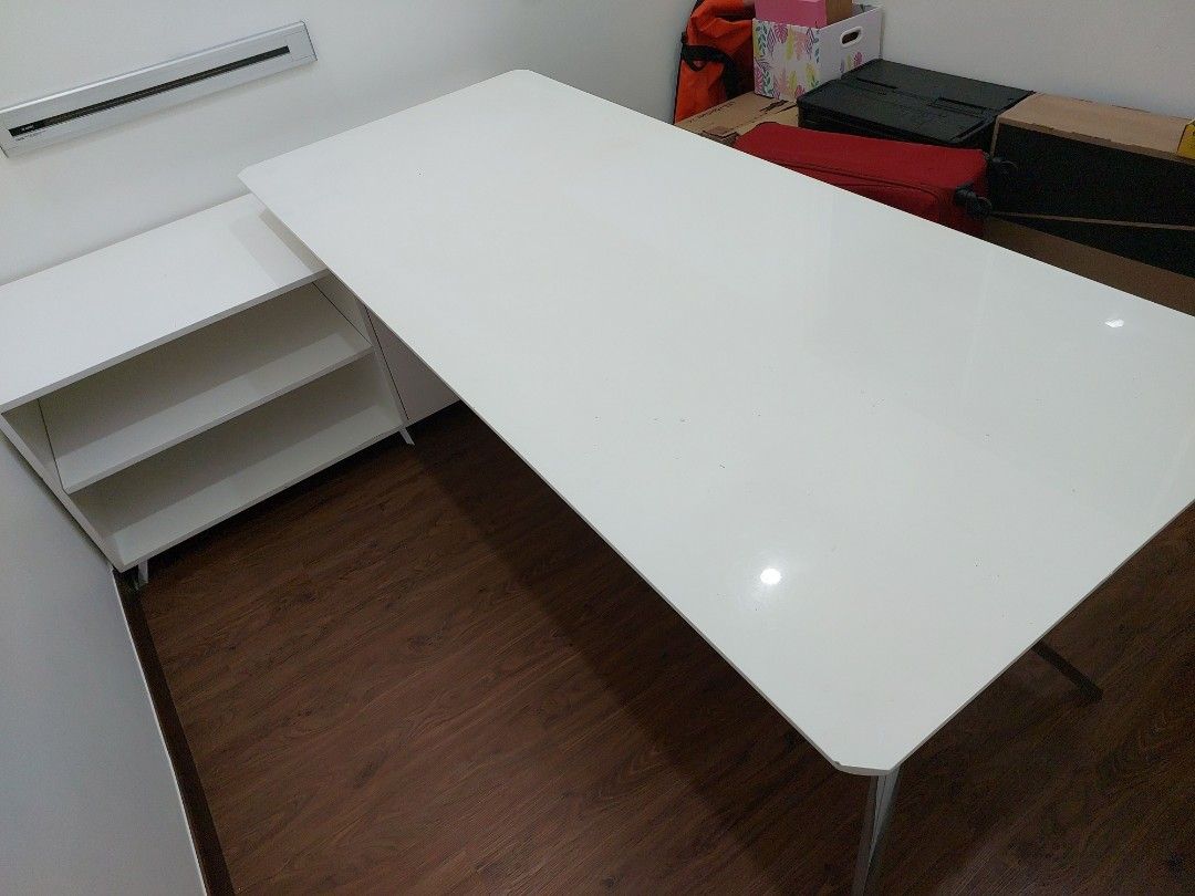 L Shape Big White Office Table 210cmX160cmX75cm, Furniture & Home ...