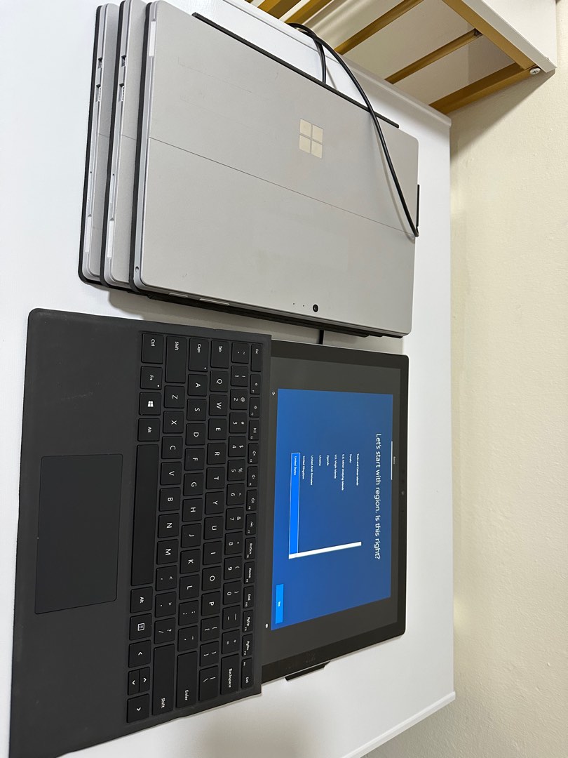 Microsoft Surface Pro 5 with LTE (Win 10 Pro) + Original keyboard i5 ...