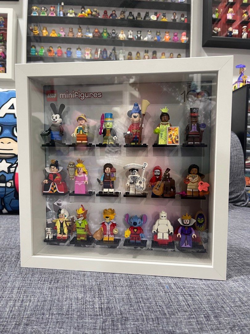 Minifigure Frame, Hobbies & Toys, Toys & Games on Carousell