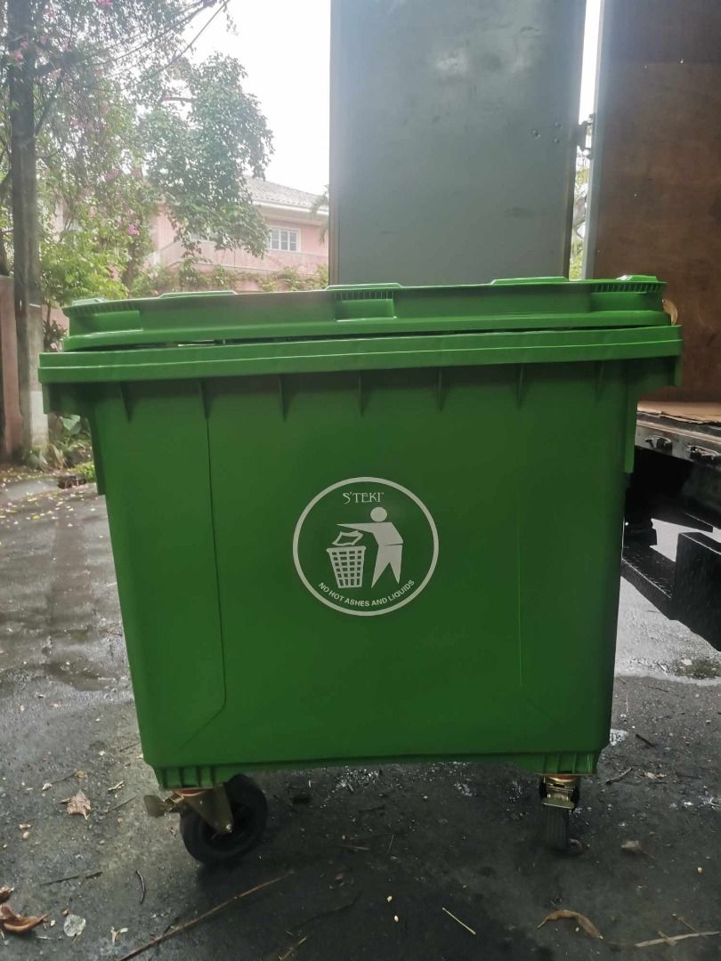 MOBILE TRASH BIN 1100 LITERS, Furniture & Home Living, Cleaning ...