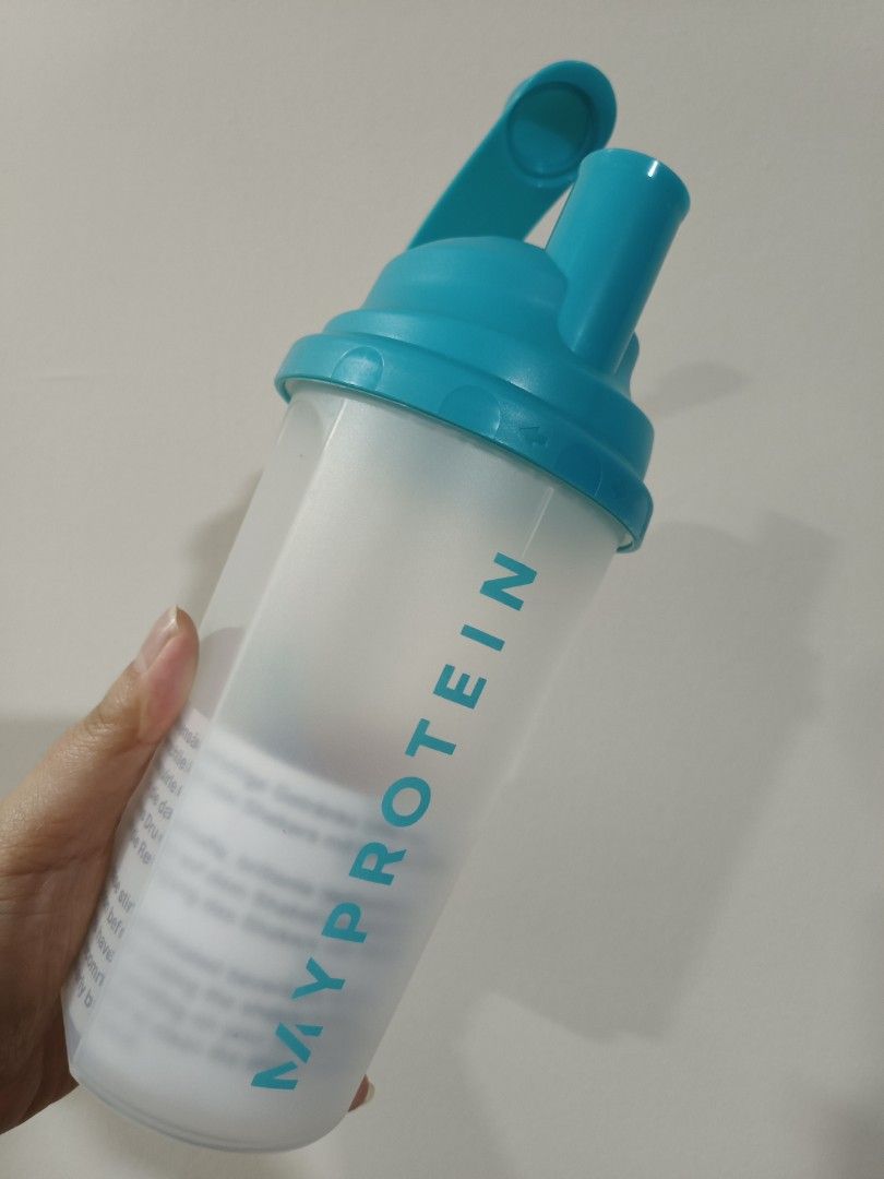 MyProtein Shaker Bottle 700ml, Furniture & Home Living, Kitchenware ...