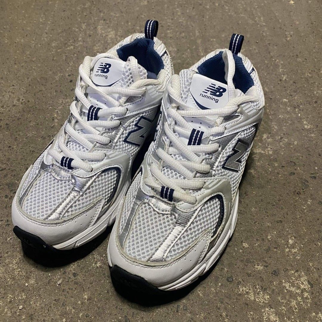 New Balance 530, Women's Fashion, Footwear, Sneakers on Carousell