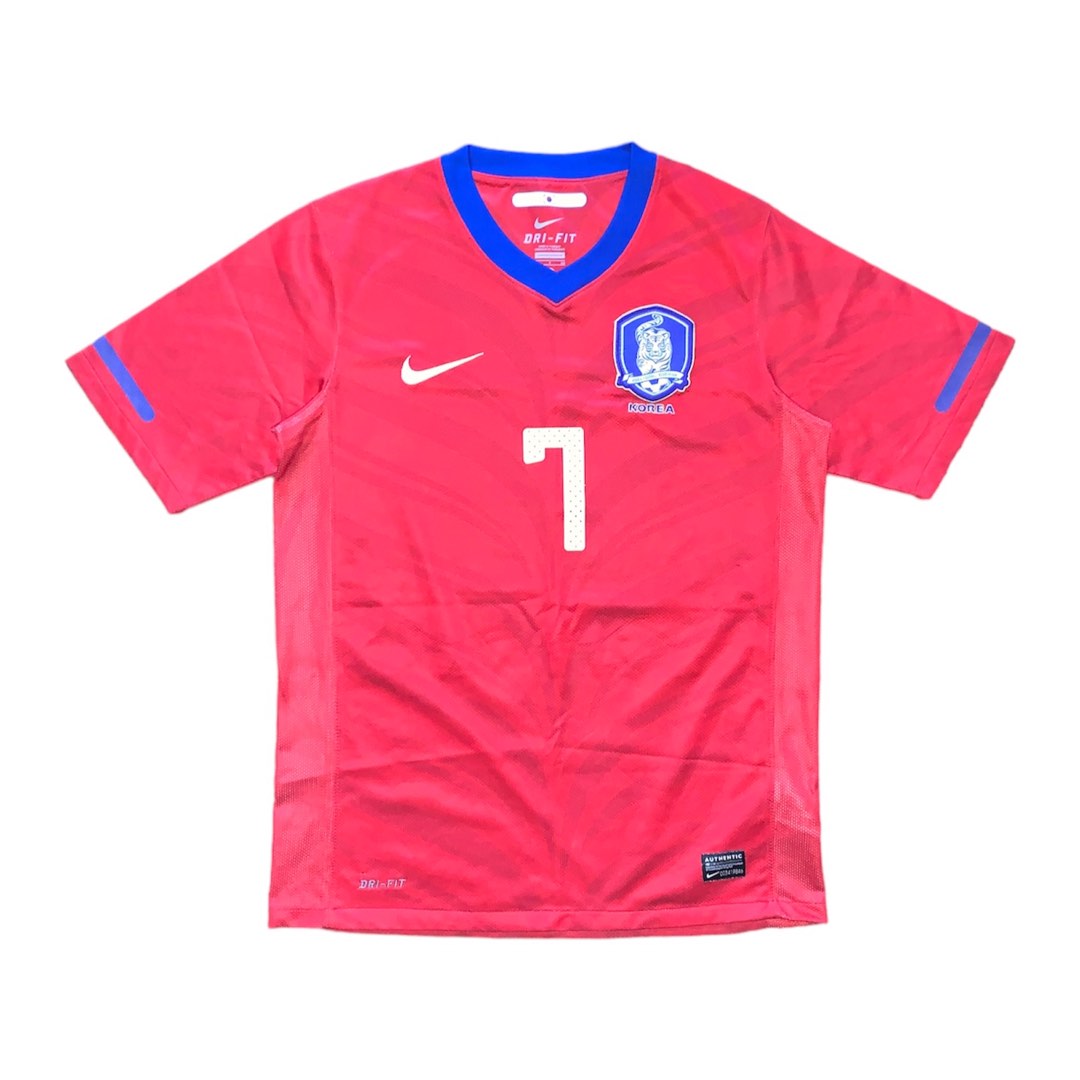 Nike (Blokecore), Men's Fashion, Tops & Sets, Tshirts & Polo Shirts on ...