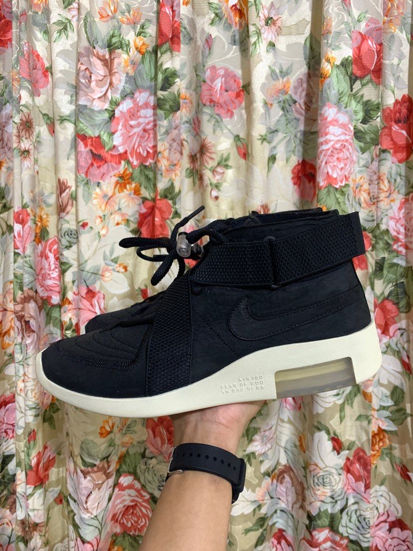 Nike Air Fear of God Raid Black, Fesyen Pria, Sepatu , Sneakers di ...