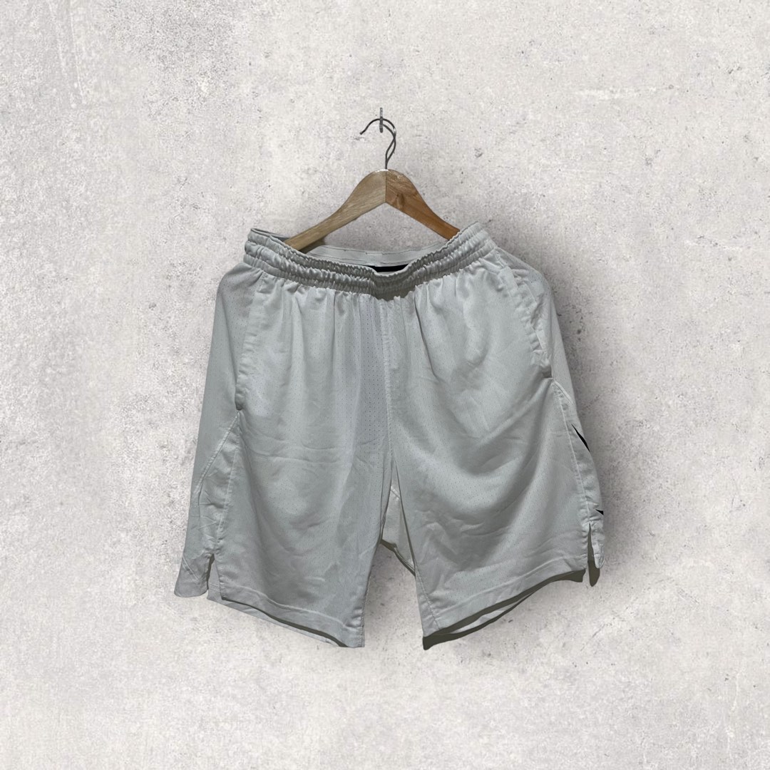 Nike Drifit Side Swoosh Shorts, Men's Fashion, Bottoms, Shorts on Carousell