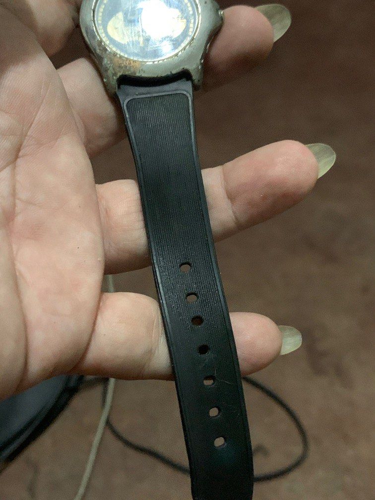 original adidas watch damaged ( for restoration ), Women's Fashion ...