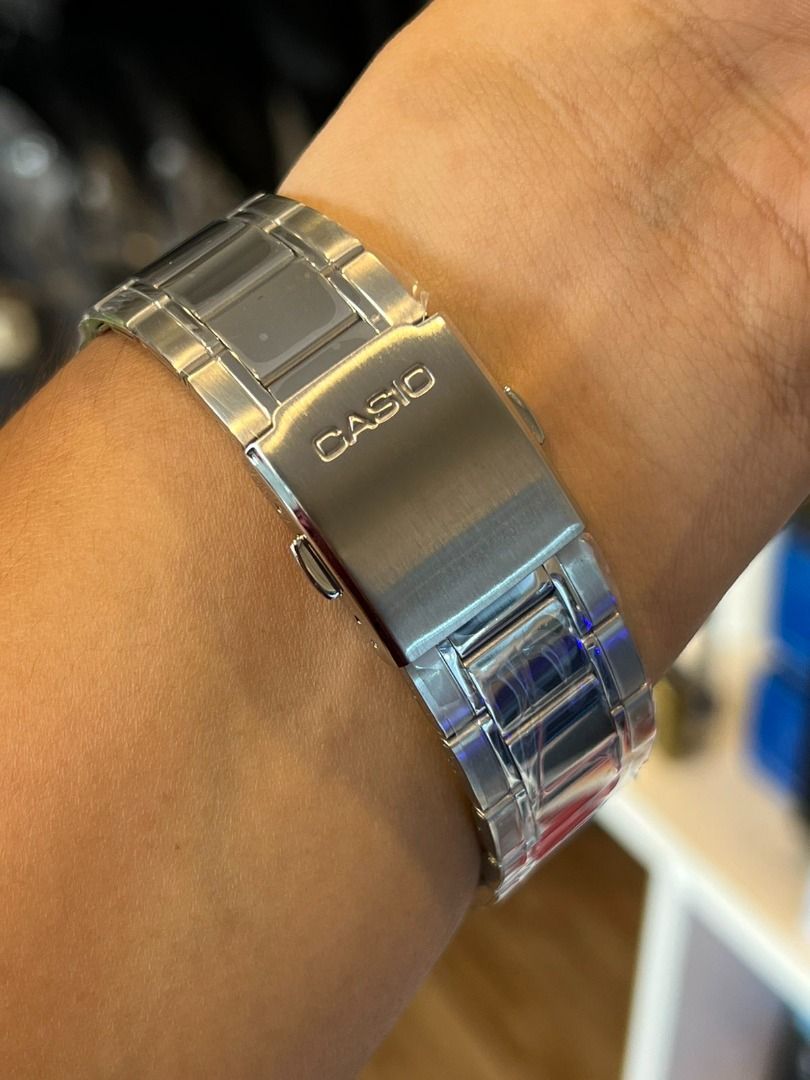 Original Casio Chronograph Stainless Steel Mens Watch Mtp 1374d 1a On Carousell