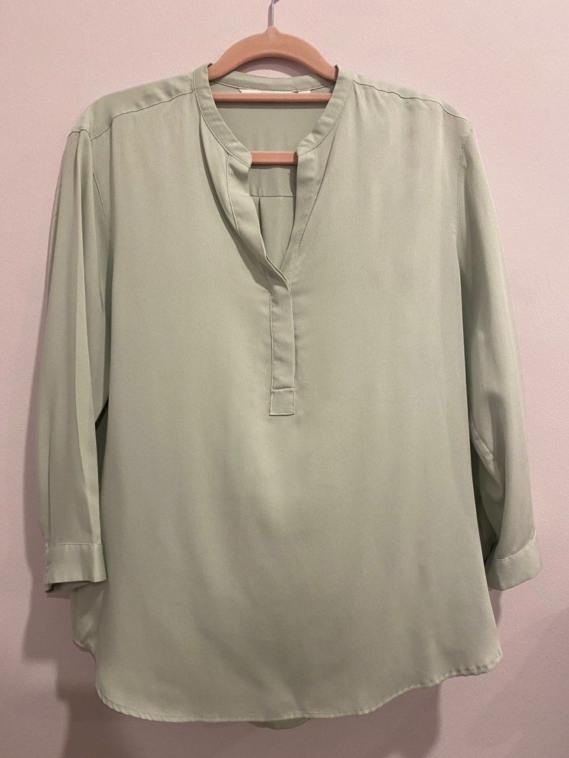 Pastel Green Top, Women's Fashion, Tops, Longsleeves on Carousell