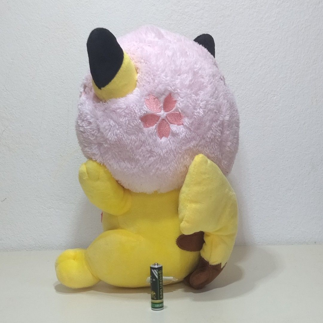 Pokemon Center : Afro Sakura Pikachu, Hobbies & Toys, Collectibles ...