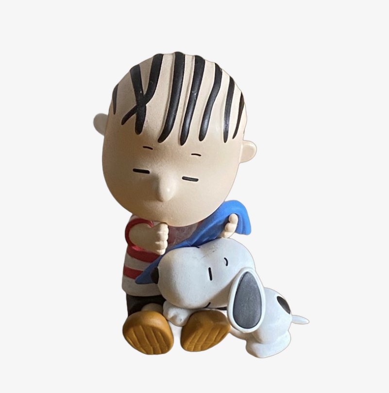 POPMART|| Linus from The Peanuts series, Hobbies & Toys, Toys & Games ...