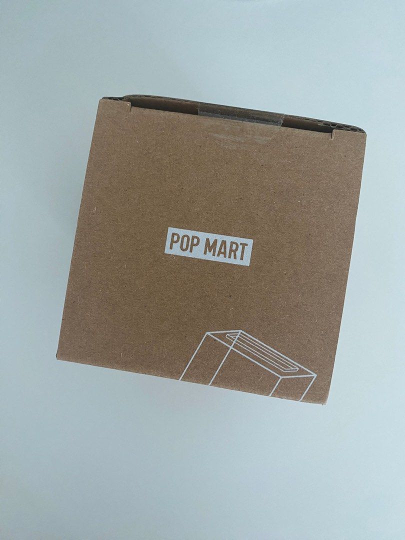 POPMART single display box (Molly, Skullpanda, Hirono, Deduckoo, Bunny ...