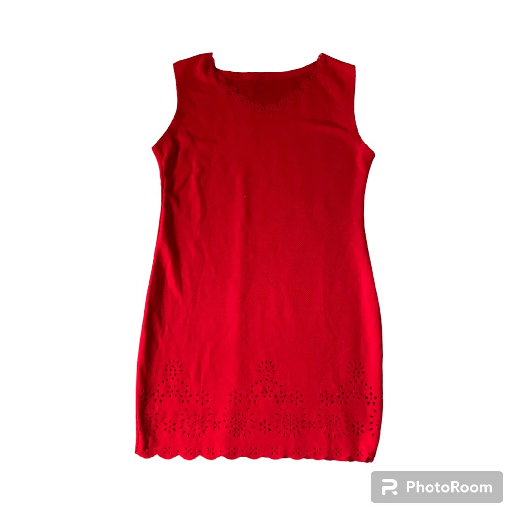 Red Dress Size : S-Semi Medium on Carousell