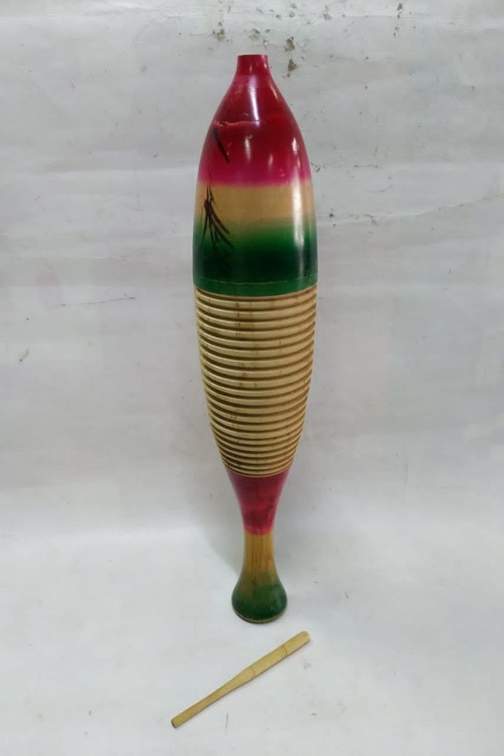 Rhythm Band Traditional Wood Guiro with Scratcher, Hobbies & Toys ...