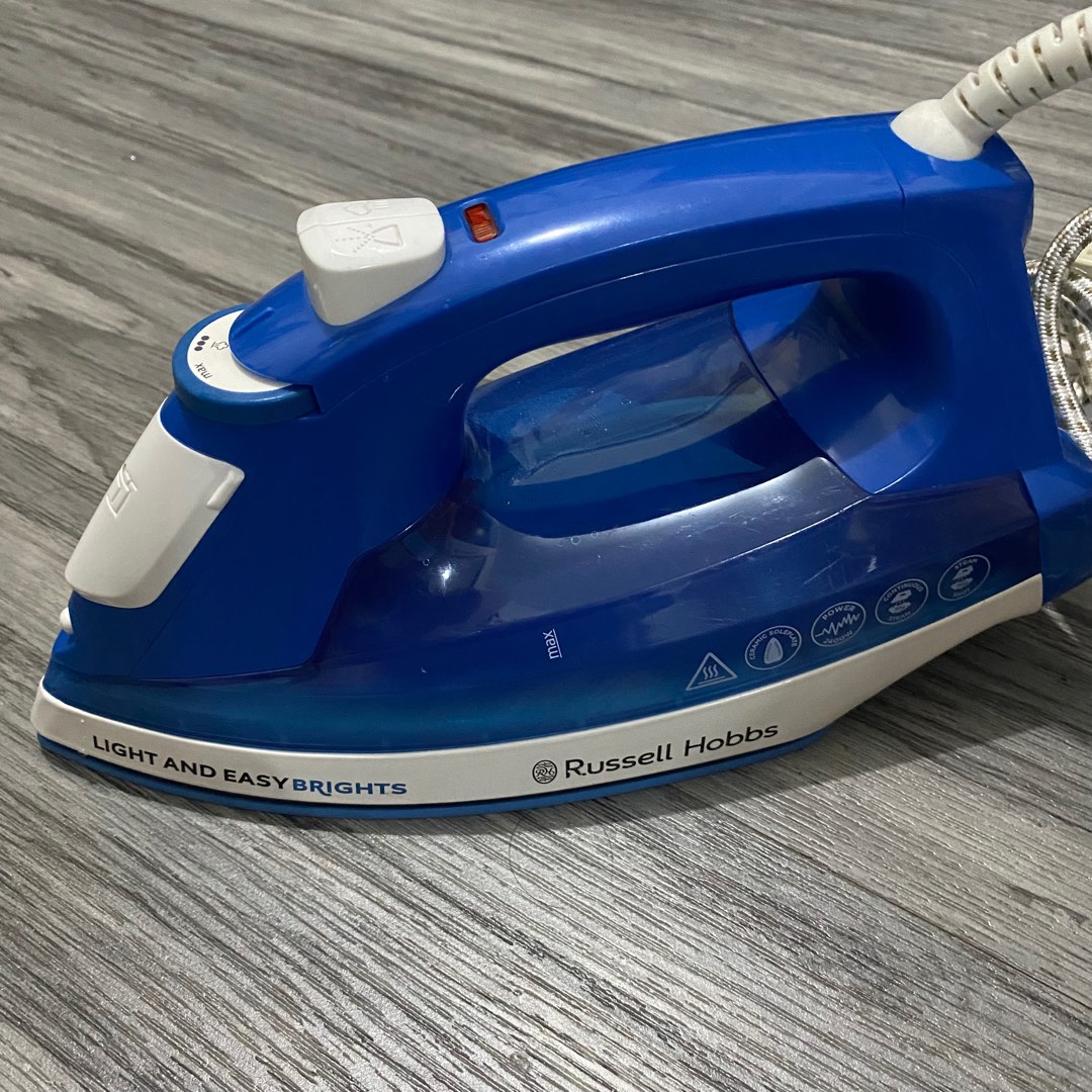 Russell Hobbs Light & Easy Brights Sapphire Iron, TV & Home Appliances ...