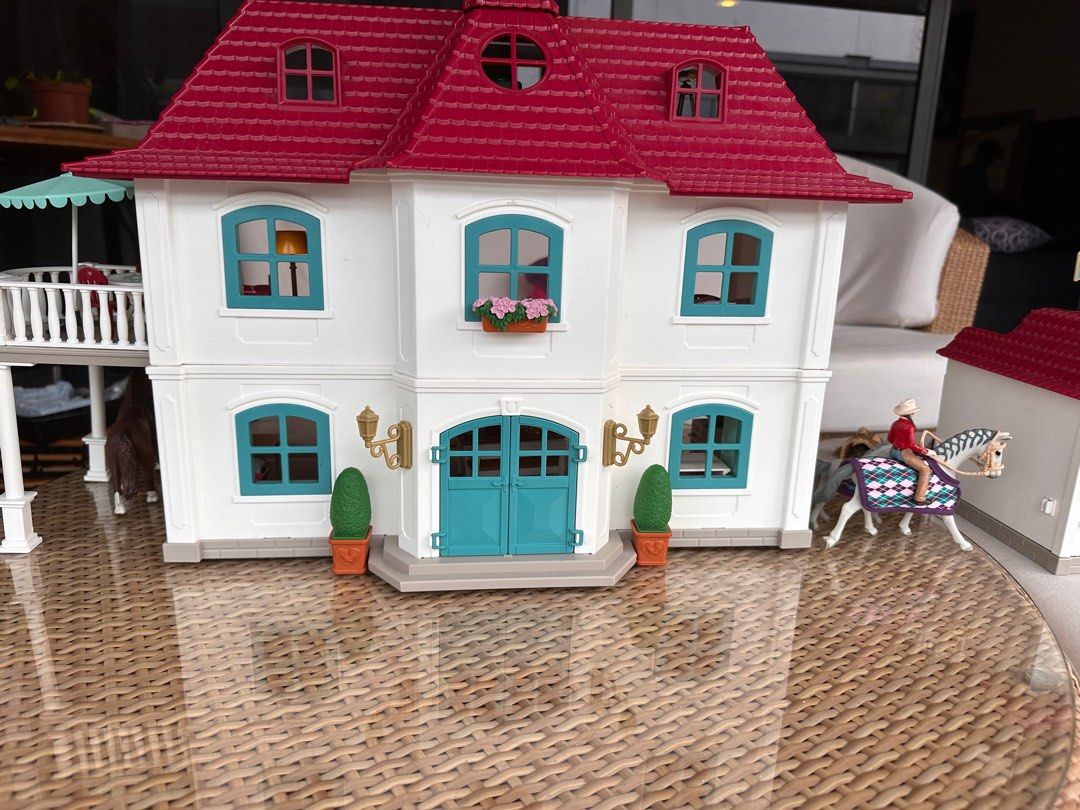 Schleich 42551 Horse Club Lakeside Country House and Stable Playset ...