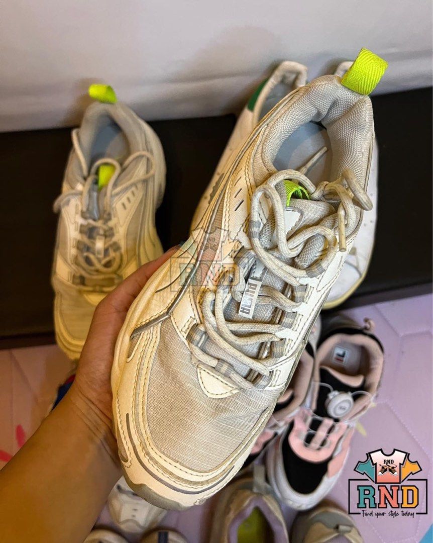 Shoes Bundle, Women's Fashion, Footwear, Sneakers on Carousell