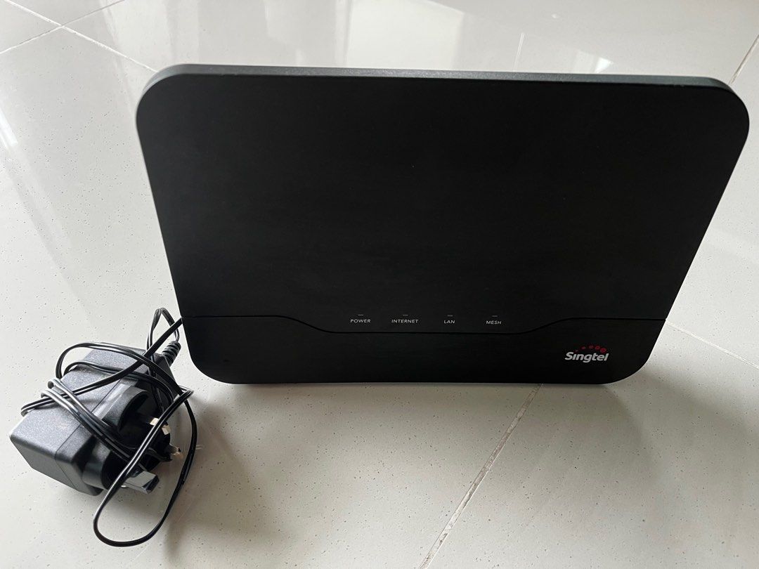 Singtel router with mesh, Computers & Tech, Parts & Accessories ...