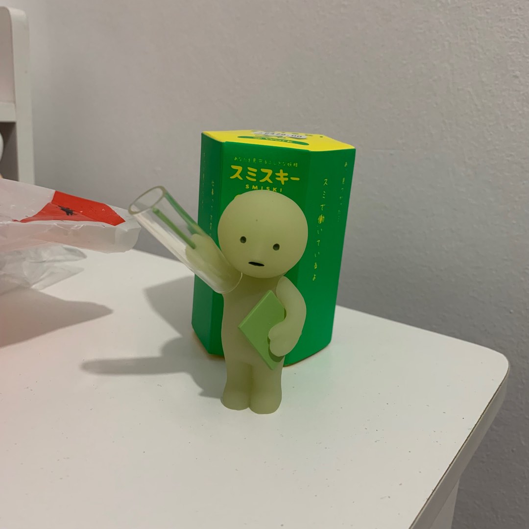 SMISKI Work Series - Presenting (2), Hobbies & Toys, Toys & Games on ...