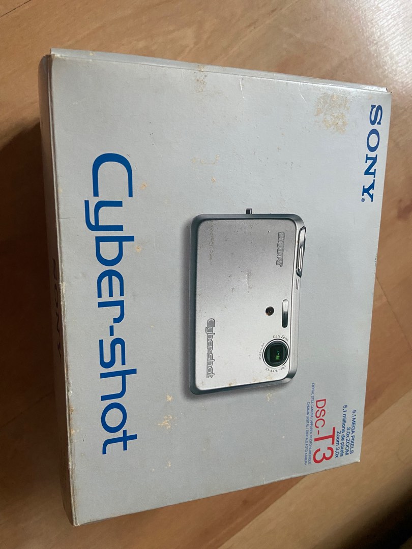 Sony Cybershot DSC-T3 (LCD screen blank), Photography, Cameras on Carousell