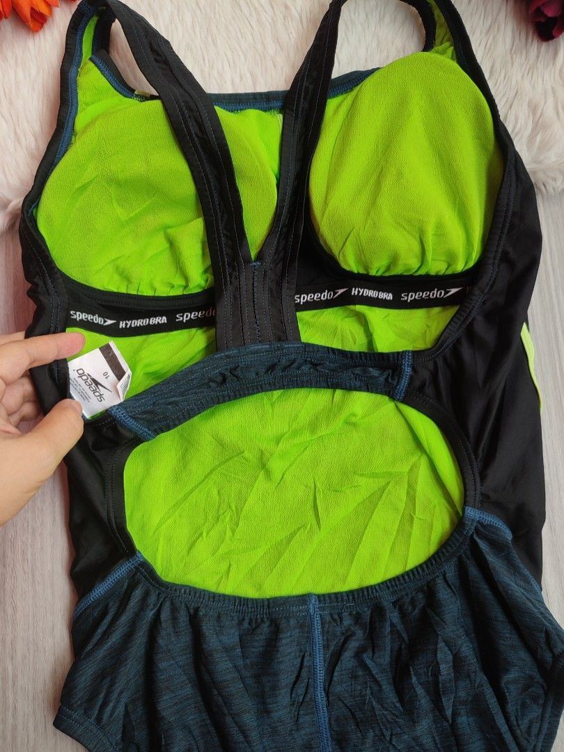 SPEEDO Training Suit on Carousell