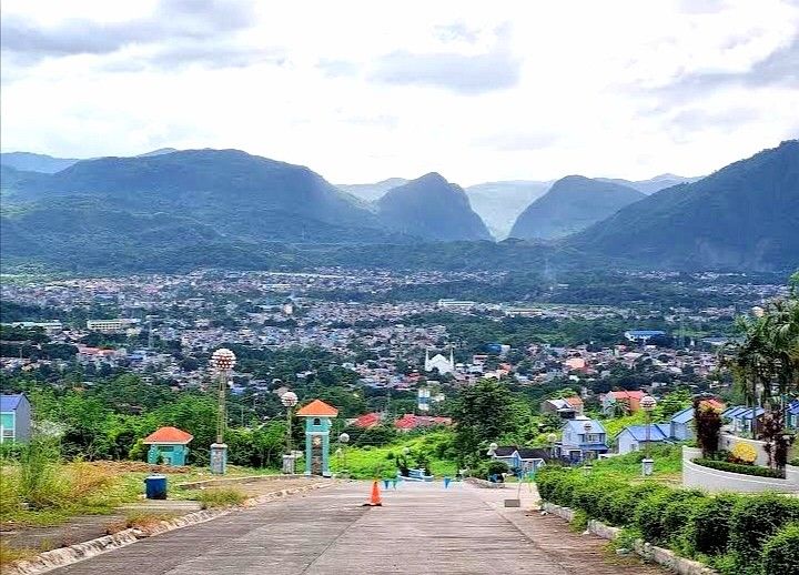 Theresa Heights Metro Manila Hills on Carousell