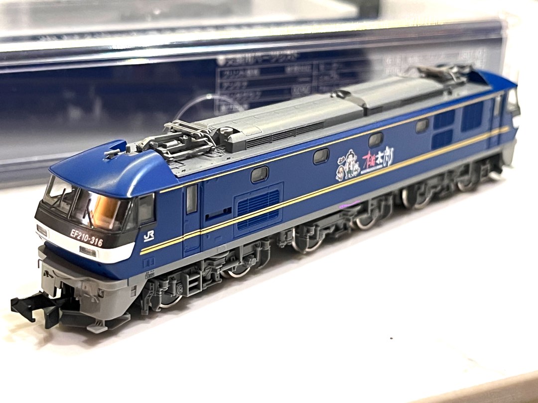 有尾燈！Tomix 7138 JR EF210-300形 電気機関車 (桃太郎塗裝) N比例日本鐵路動力模型, 興趣及遊戲, 玩具 & 遊戲類 ...