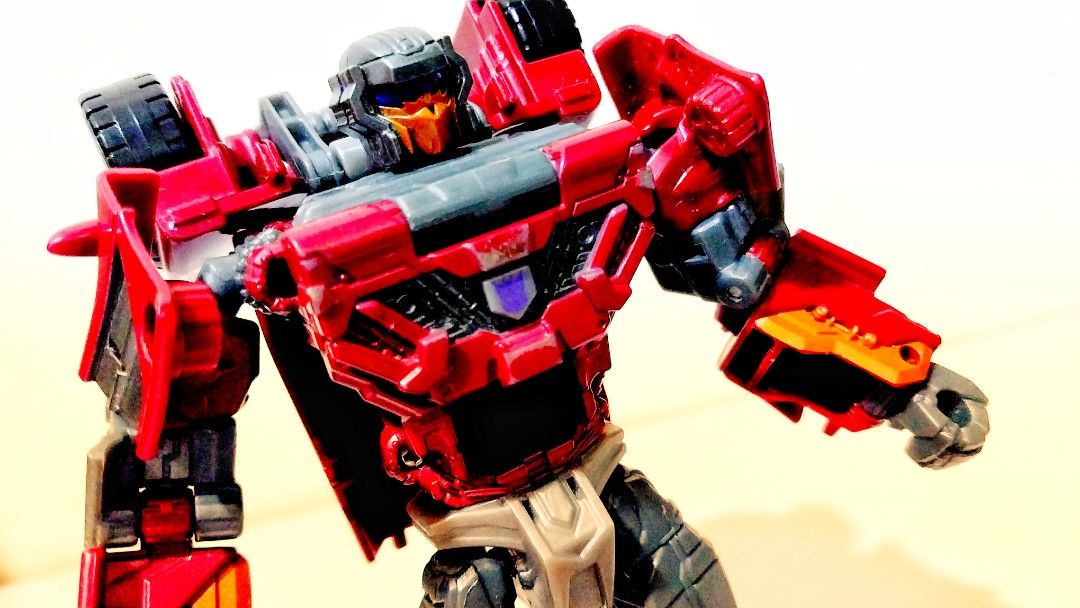 Transformers Combiner Wars Dead End-Defect, Hobbies & Toys, Toys ...