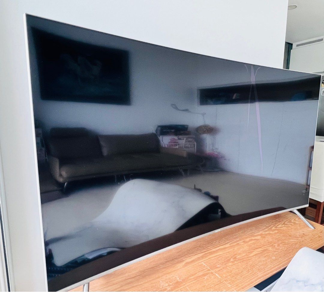 TV with curved screen, TV & Home Appliances, TV & Entertainment, TV on ...