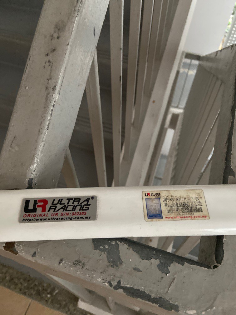 Ultra Racing Struct Bar W204 C-Class, Car Accessories, Accessories on ...