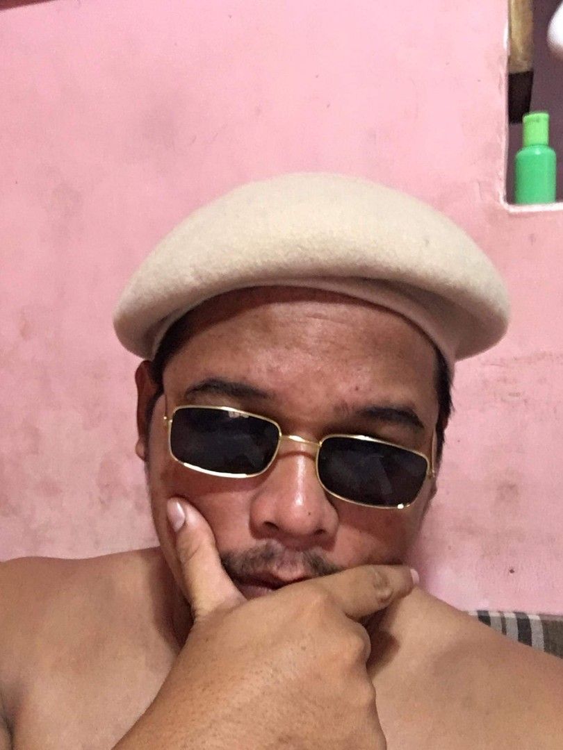 Vintage madelaine kangol cap, Men's Fashion, Watches & Accessories ...