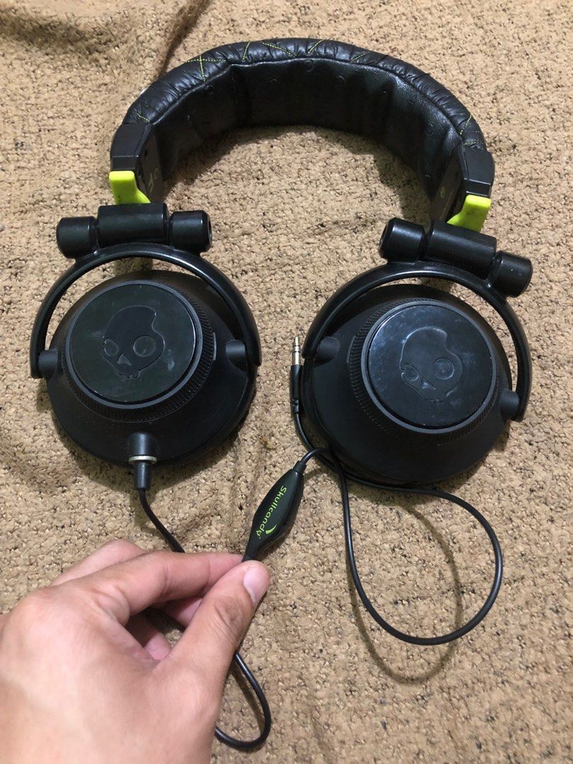 Vintage rare skullcandy T.I. Neon and black headphones on Carousell