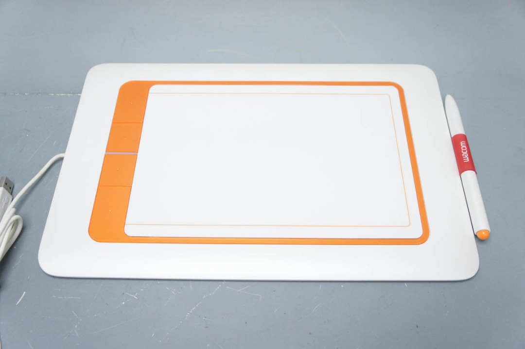 Wacom BAMBOO ART FUN CTH-661 Graphics Drawing Tablet Multi touch ( not ...