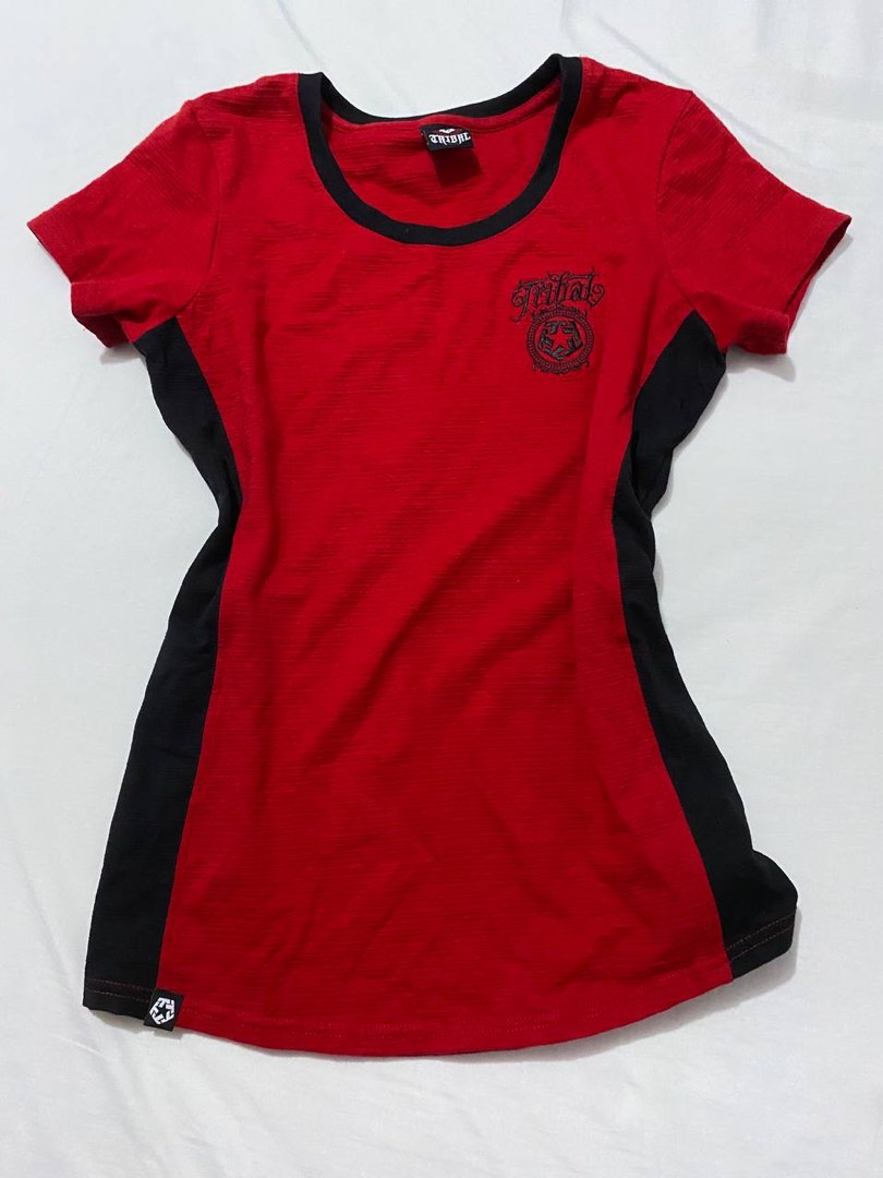 y2k baby tee, Women's Fashion, Tops, Shirts on Carousell