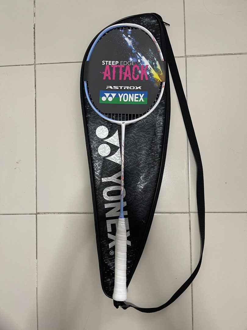 Yonex Astrox 70, Sports Equipment, Sports & Games, Racket & Ball Sports ...