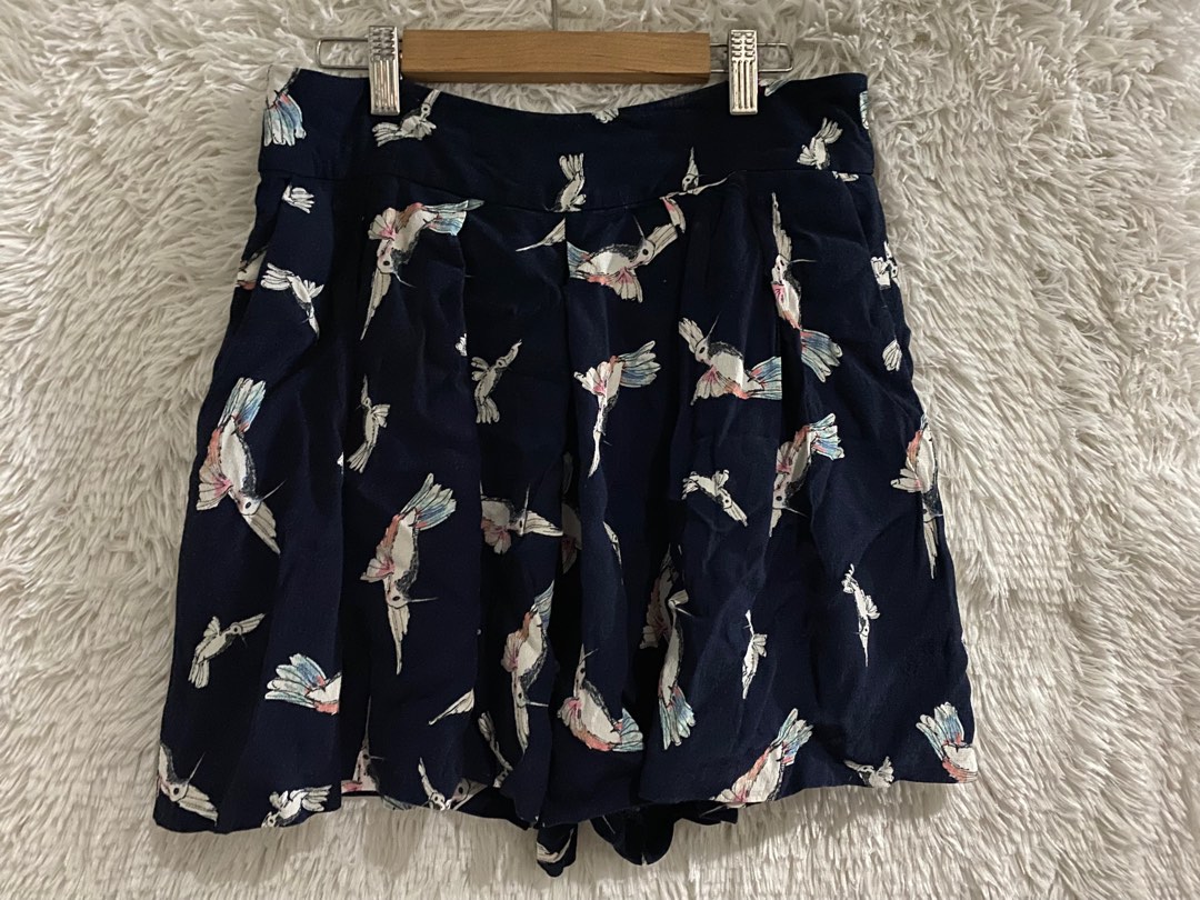 Zara short - Original, Women's Fashion, Bottoms, Shorts on Carousell