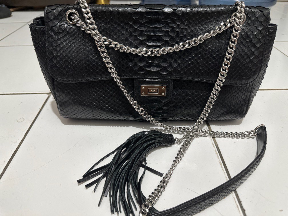 Zarmoi authentic kulit ular asli, like new, Barang Mewah, Tas & Dompet ...