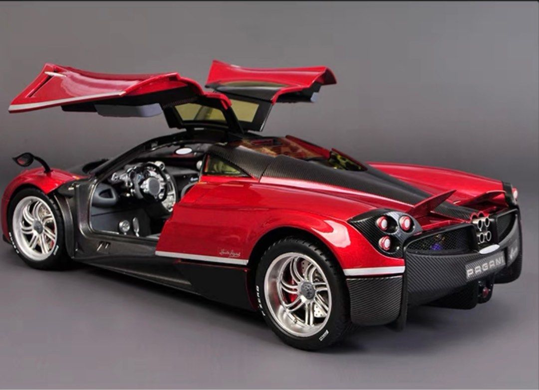 1:18 Pagani Huayra, Hobbies & Toys, Toys & Games on Carousell