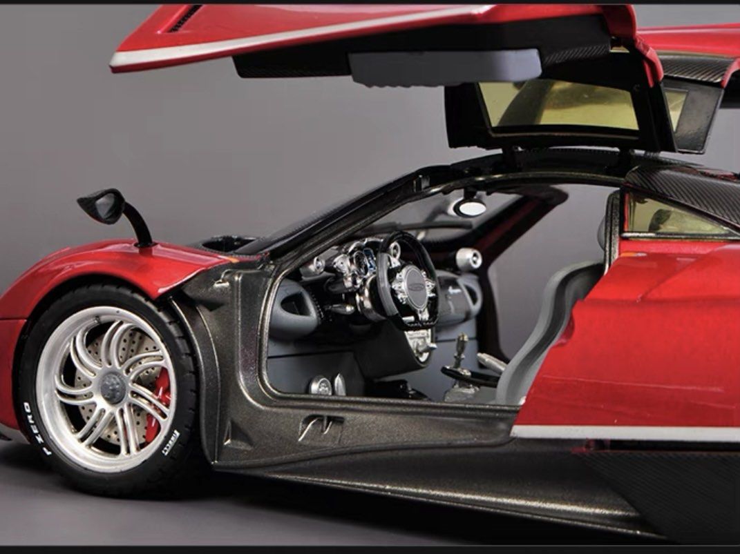 1:18 Pagani Huayra, Hobbies & Toys, Toys & Games on Carousell